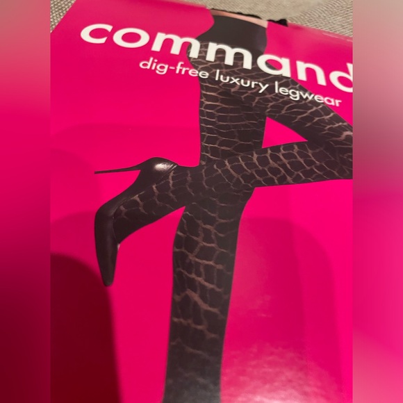 Commando | Accessories | Luxury Leg Ware | Poshmark